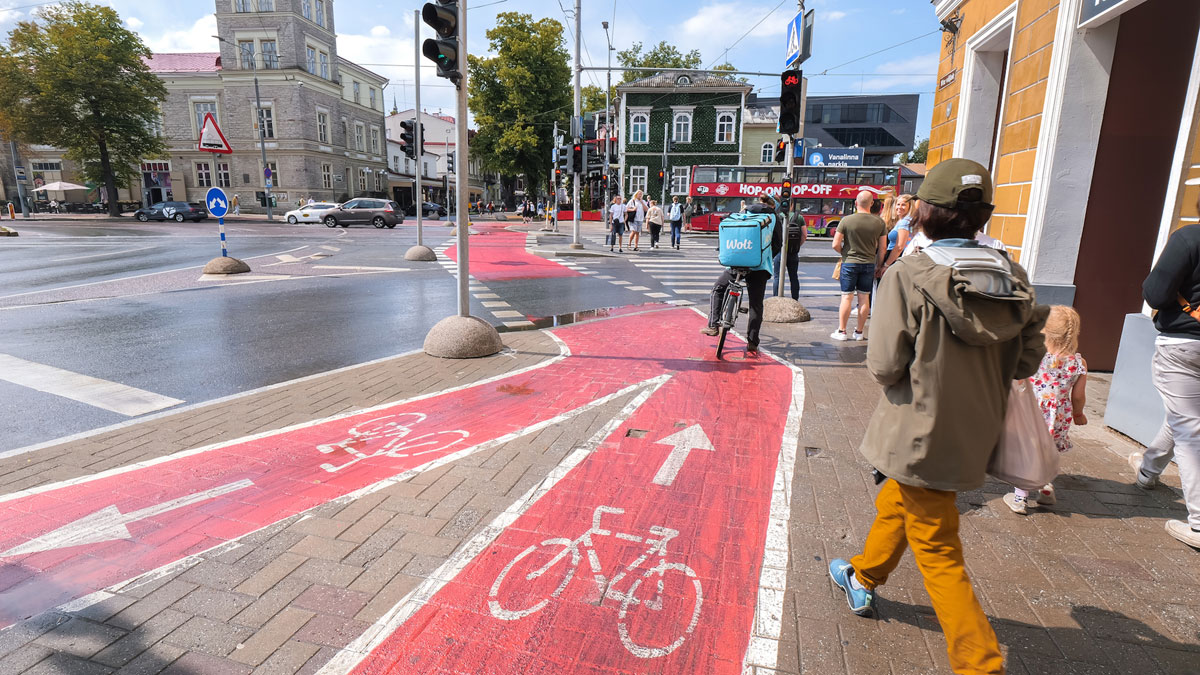 Bike Trails & Urban Lanes: Discovering The Bike Culture Of The Baltic ...