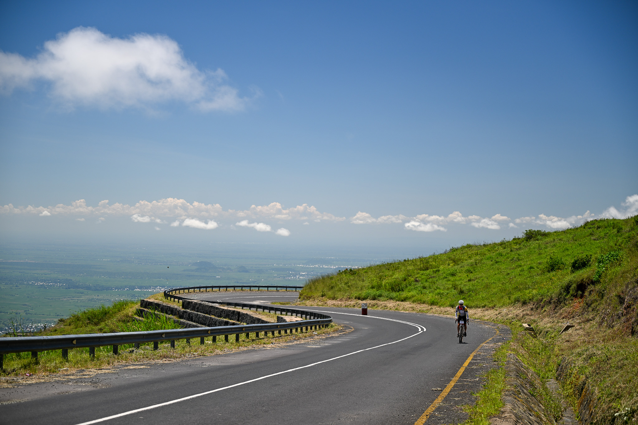 Green Hills Of Africa: Cycling Between Nairobi, Kenya & Lilongwe ...
